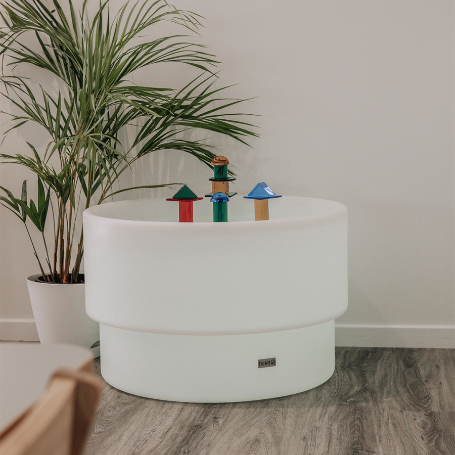 Sensory Mood Water and Discovery Table - Step4