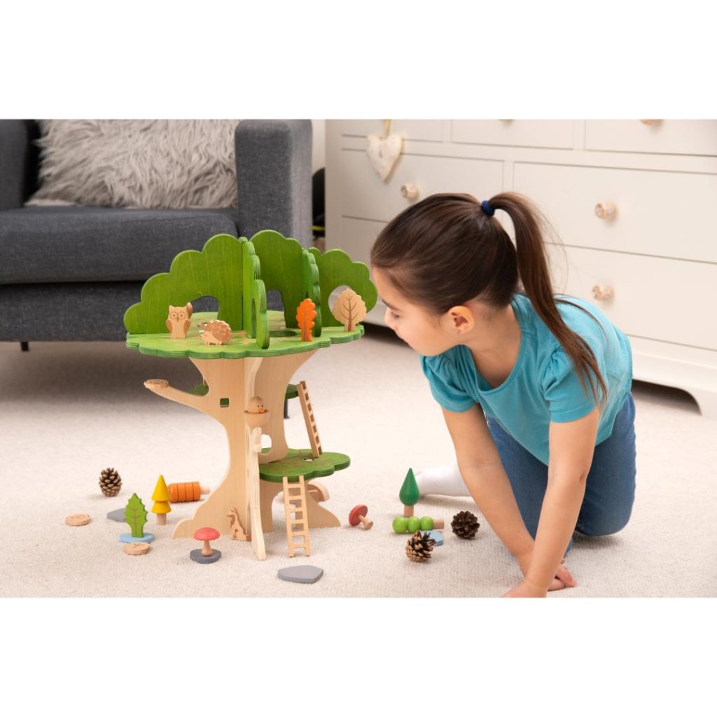 Woodland Animal Treehouse - Step4